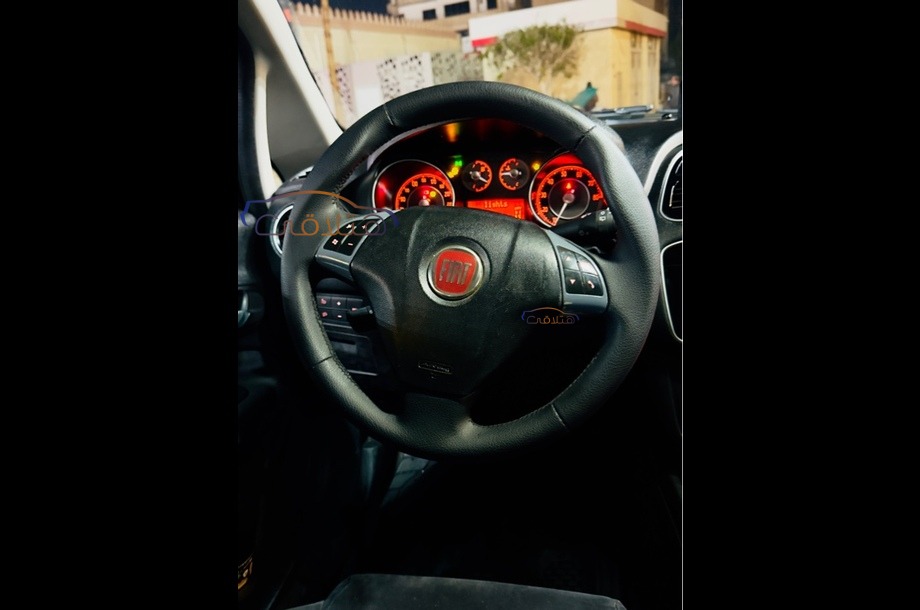 Punto evo Fiat 2013 Cairo Black 6896462 - Car for sale : Hatla2ee