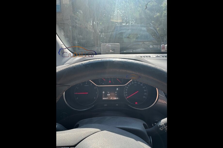 Crossland Opel 2019 Dokki Dark red 6900556 - Car for sale : Hatla2ee