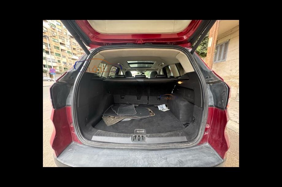 Kuga Ford 2018 Cairo Red 6901018 - Car for sale : Hatla2ee