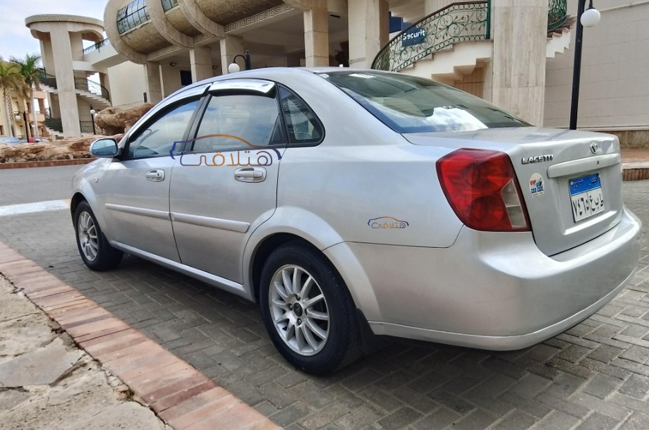 Lacetti Daewoo 2005 Port Said Silver 6902578 - Car for sale : Hatla2ee