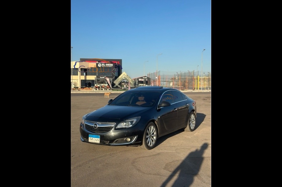 Insignia Opel 2016 Ismailia Black 6902780 - Car for sale : Hatla2ee