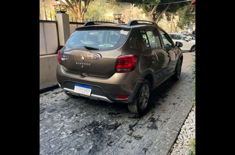 Sandero Step Way Renault 2019 Heliopolis Bronze 6903624 - Car for sale ...