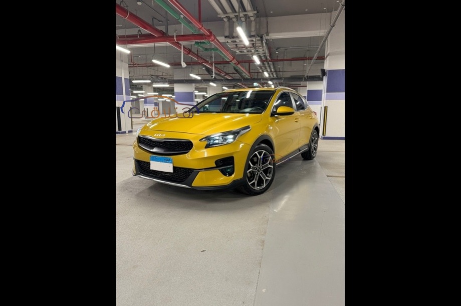 Xceed Kia 2022 Madinaty Gold 6903826 - Car for sale : Hatla2ee