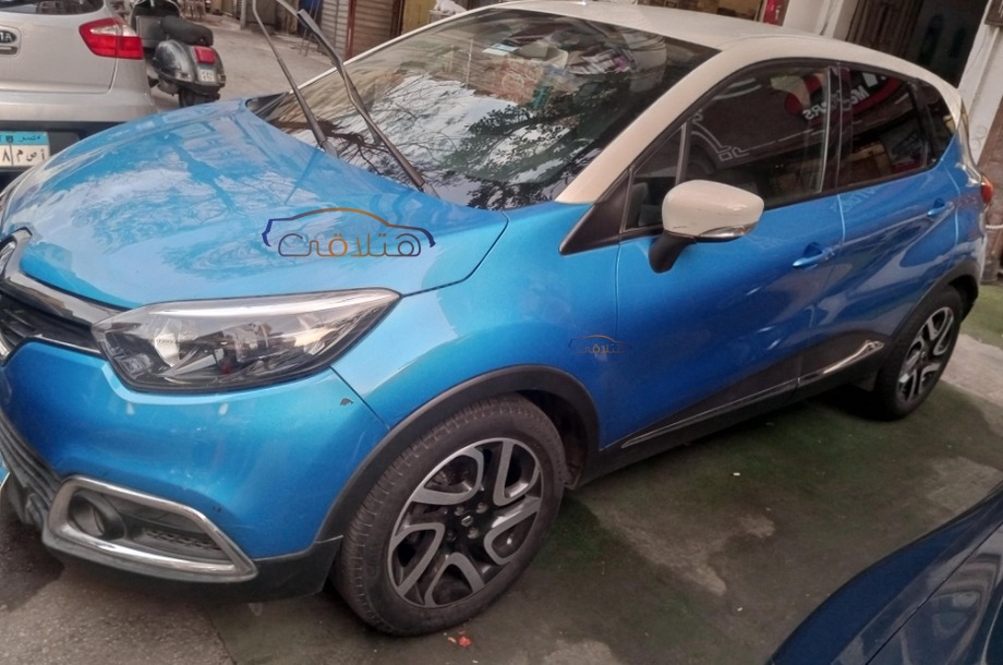Captur Renault 2017 Cairo Blue 6904087 - Car for sale : Hatla2ee