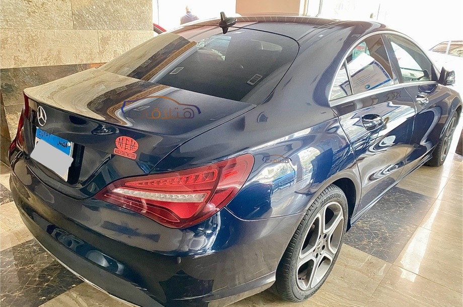 CLA 180 Mercedes 2018 Cairo Dark blue 6904927 - Car for sale : Hatla2ee