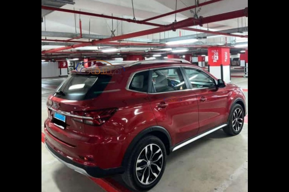 Rx5 MG 2020 Cairo Red 6904945 - Car for sale : Hatla2ee