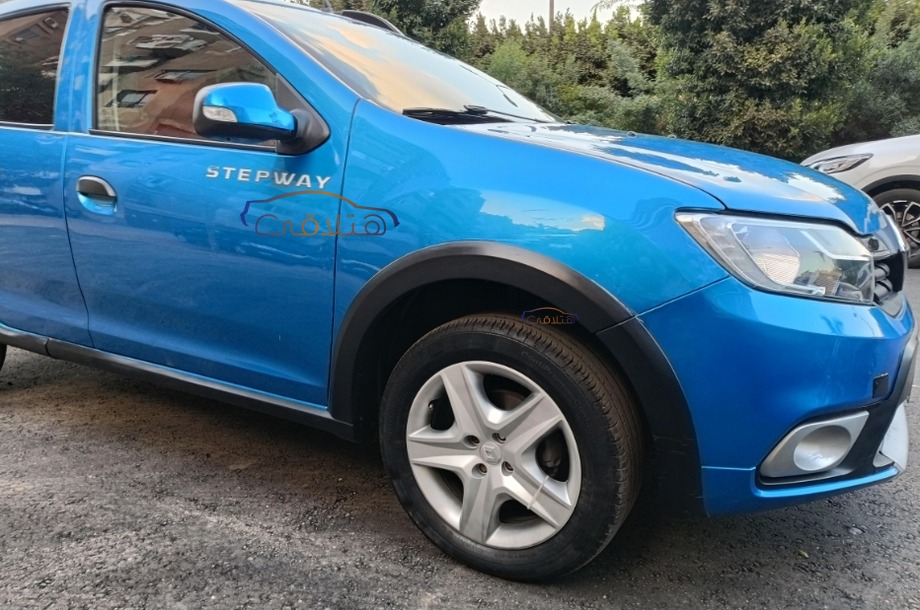 Sandero Step Way Renault 2019 Nasr city Blue 6905102 - Car for sale ...