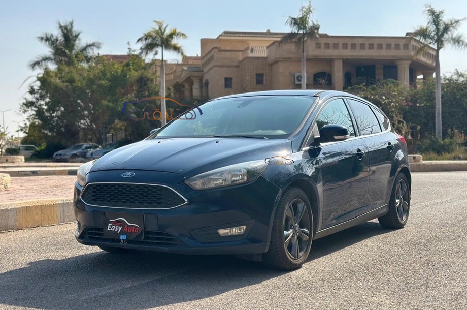 Focus Ford 2017 Nasr city Dark blue 6910161 - Car for sale : Hatla2ee