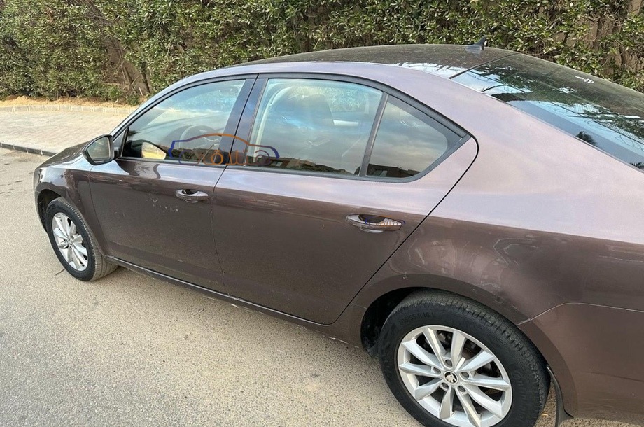 Octavia A7 Skoda 2016 Cairo Brown 6915937 - Car for sale : Hatla2ee