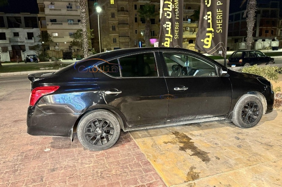 Sunny Nissan 2015 Borg el arab Black 6916151 - Car for sale : Hatla2ee