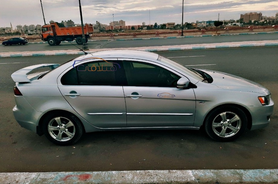 Lancer EX Shark Mitsubishi 2016 Suez Silver 6916166 - Car for sale ...