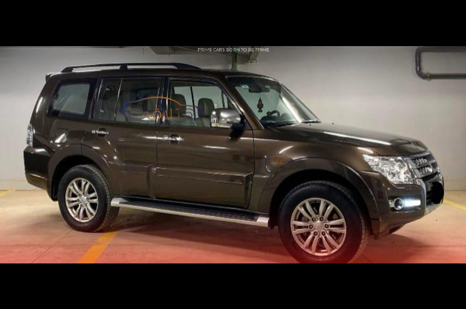 Pajero Mitsubishi 2021 Sheikh Zayed City Gray 6916245 - Car for sale ...