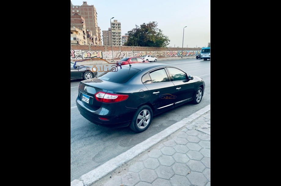 Fluence Renault 2011 Shobra Dark blue 6917225 - Car for sale : Hatla2ee