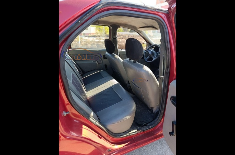 Logan Renault 2011 Ismailia Red 6921459 - Car for sale : Hatla2ee