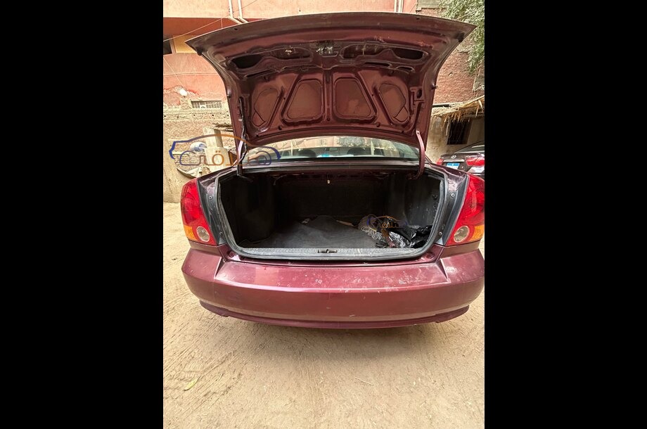 Verna Hyundai 2008 Khanka Dark red 6923256 - Car for sale : Hatla2ee