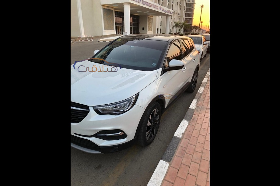 Grandland Opel 2021 El Manial White 6924375 - Car for sale : Hatla2ee
