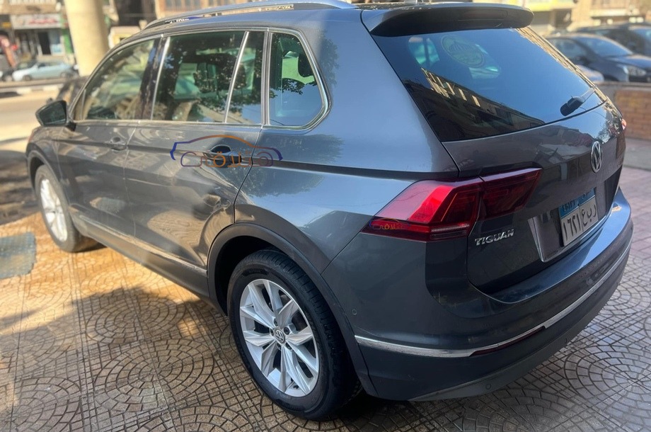 Tiguan Volkswagen 2020 Cairo Gray 6924622 - Car for sale : Hatla2ee
