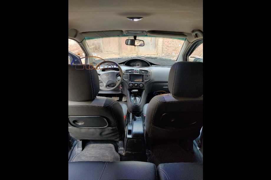Matrix Hyundai 2004 Abu Kabir Dark blue 6924729 - Car for sale : Hatla2ee