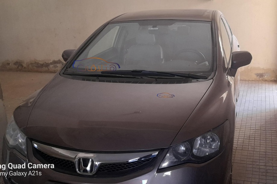 Civic Honda 2010 Maadi Mocha 6928762 - Car for sale : Hatla2ee