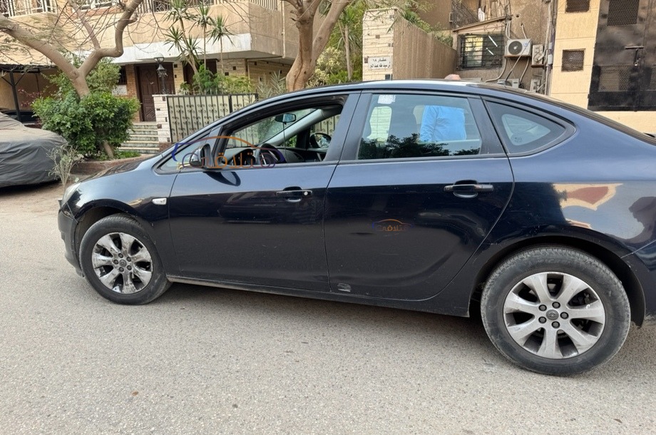 Astra Opel 2018 Nasr city Dark blue 6929861 - Car for sale : Hatla2ee