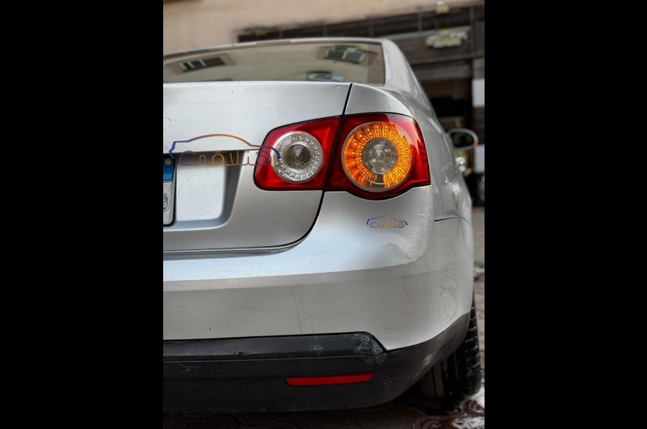 Jetta Volkswagen 2009 Pyramids Gardens Silver 6930482 - Car for sale ...