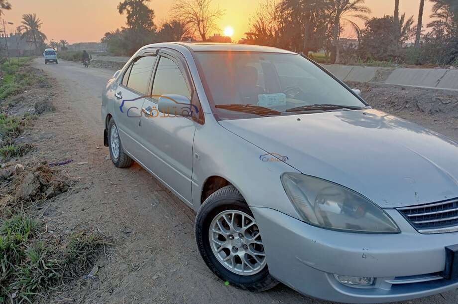 Lancer Mitsubishi 2005 Dyarb Negm Silver 6930852 - Car for sale : Hatla2ee