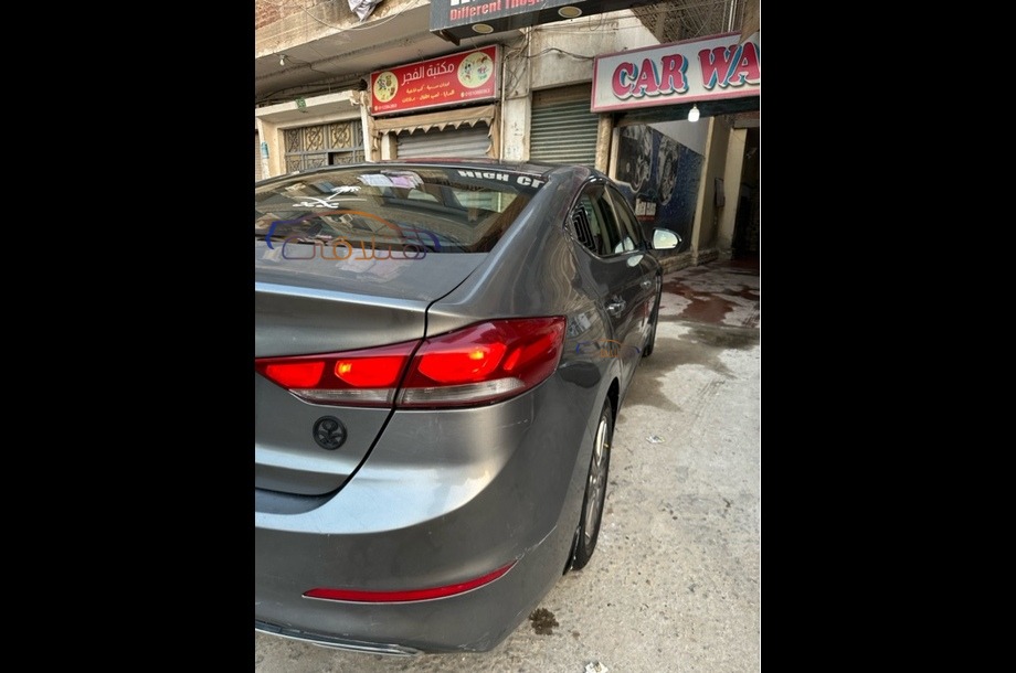 Elantra AD Hyundai 2018 Heliopolis Silver 6931680 - Car for sale : Hatla2ee