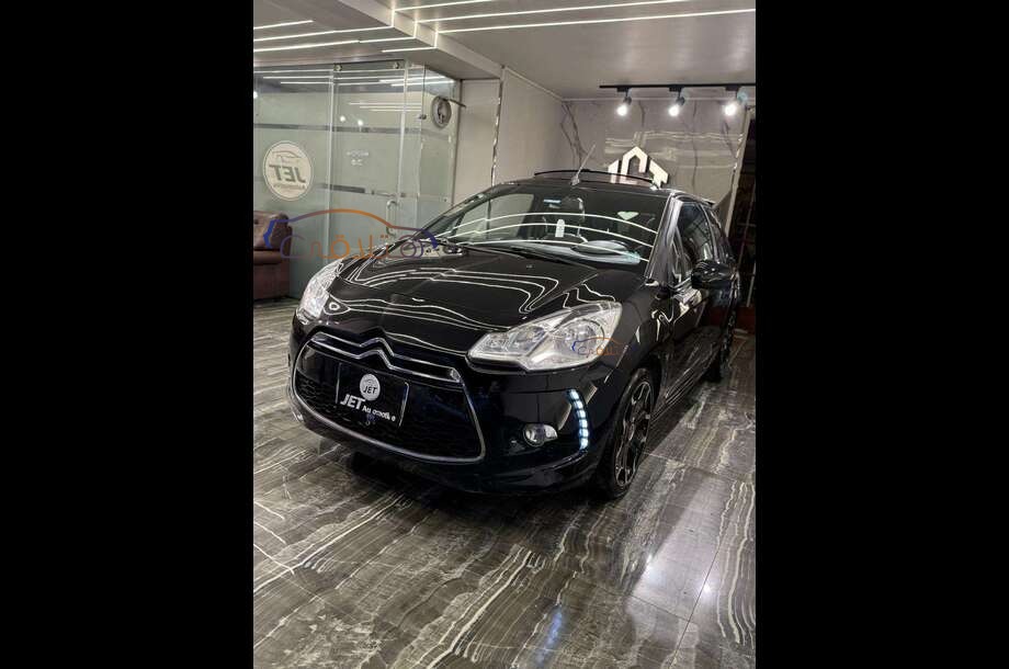 DS3 Ds 2015 Nasr city Black 6931776 - Car for sale : Hatla2ee