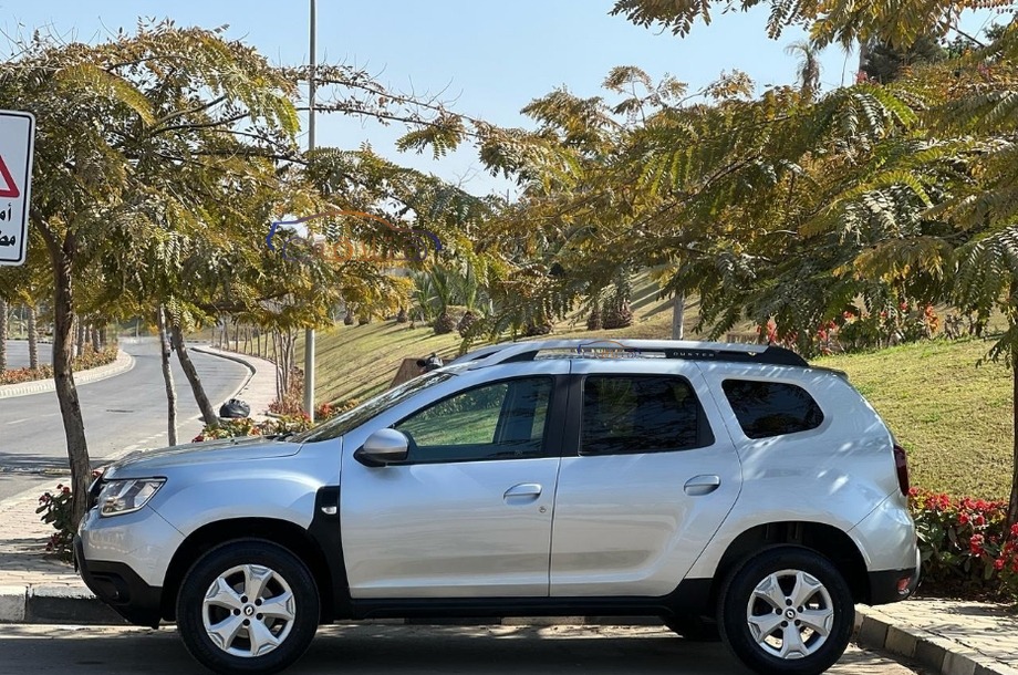 Duster Renault 2019 Nasr city Silver 6932518 - Car for sale : Hatla2ee