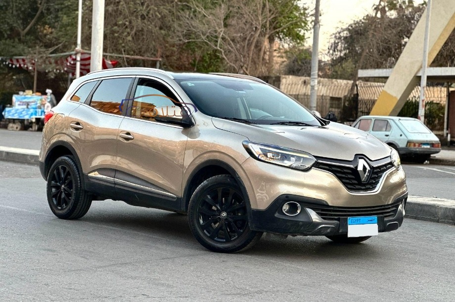 Kadjar Renault 2019 Cairo Gold 6934106 - Car for sale : Hatla2ee