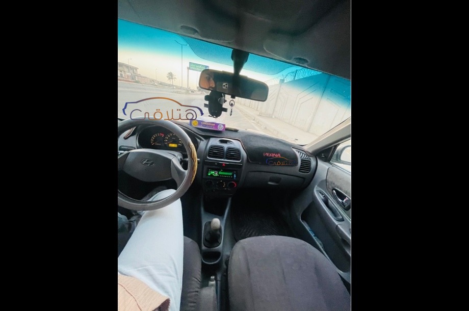 Verna Hyundai 2013 Badr City Dark red 6934825 - Car for sale : Hatla2ee