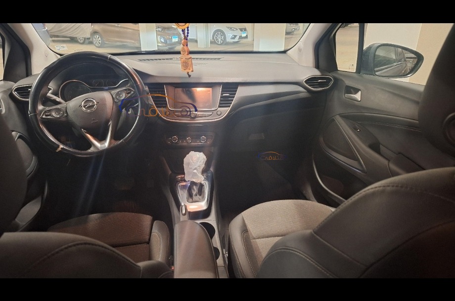 Crossland Opel 2022 Alexandria Silver 6935983 - Car for sale : Hatla2ee