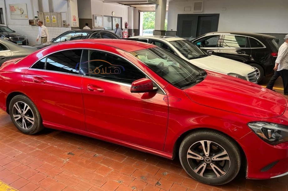 CLA 180 Mercedes 2018 El Katameya Red 6936673 - Car for sale : Hatla2ee