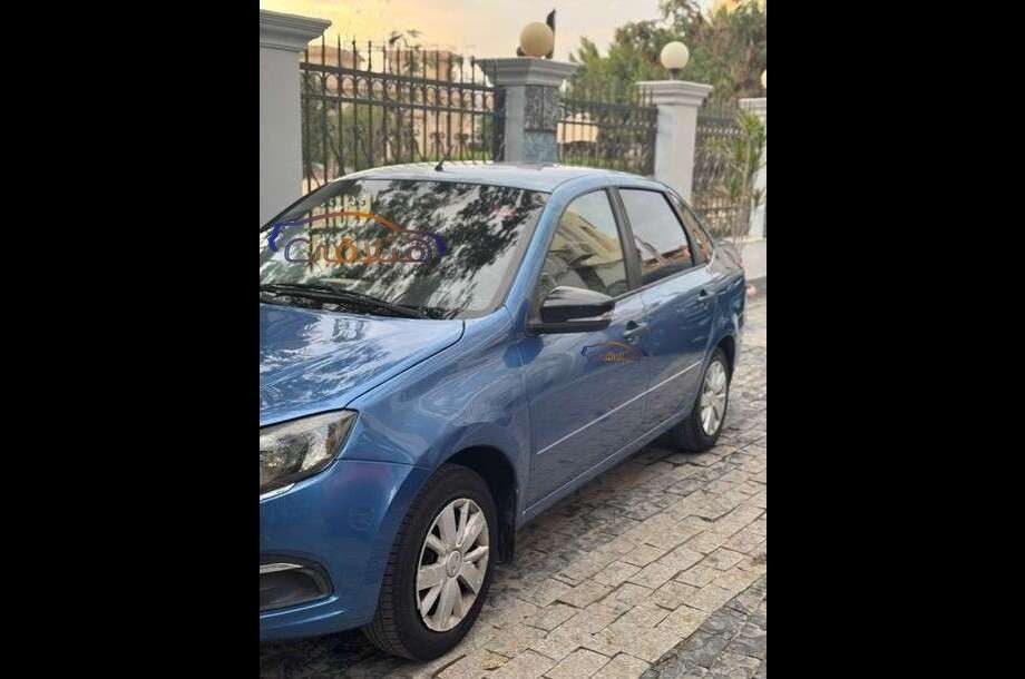 Granta Lada 2020 Tagamo3 - New Cairo Blue 6938633 - Car for sale : Hatla2ee