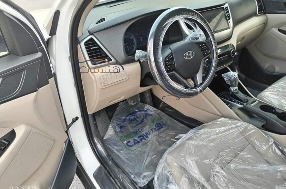 Tucson Hyundai 2018 Riyadh White 6938936 - Car for sale : Hatla2ee