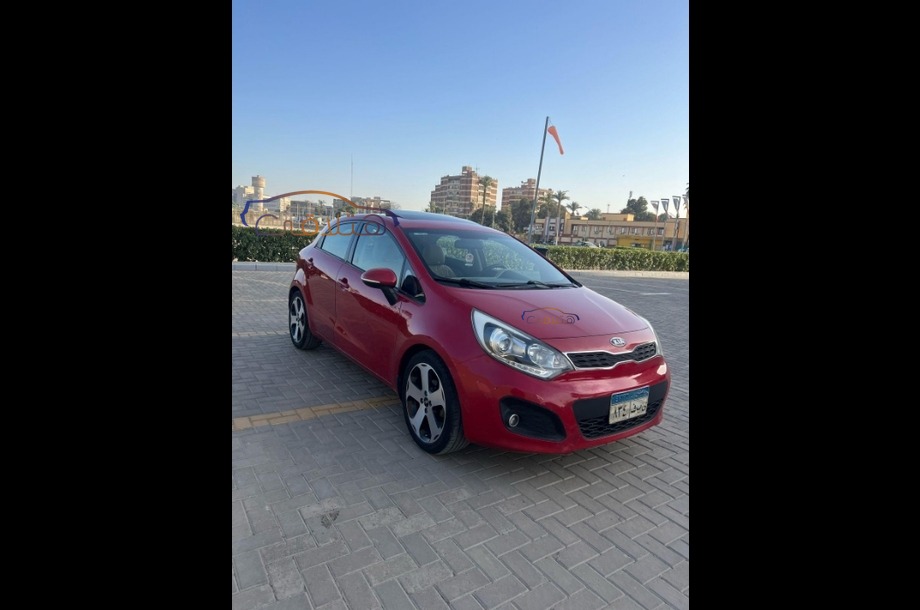 Rio Kia 2013 Asyut Red 6942885 - Car for sale : Hatla2ee