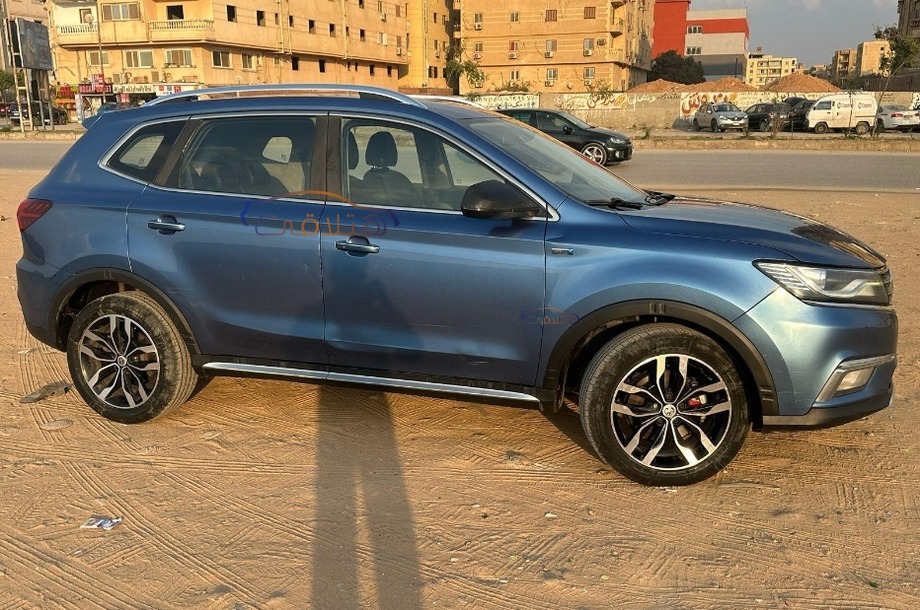 Rx5 MG 2019 Cairo Blue 6946806 - Car for sale : Hatla2ee