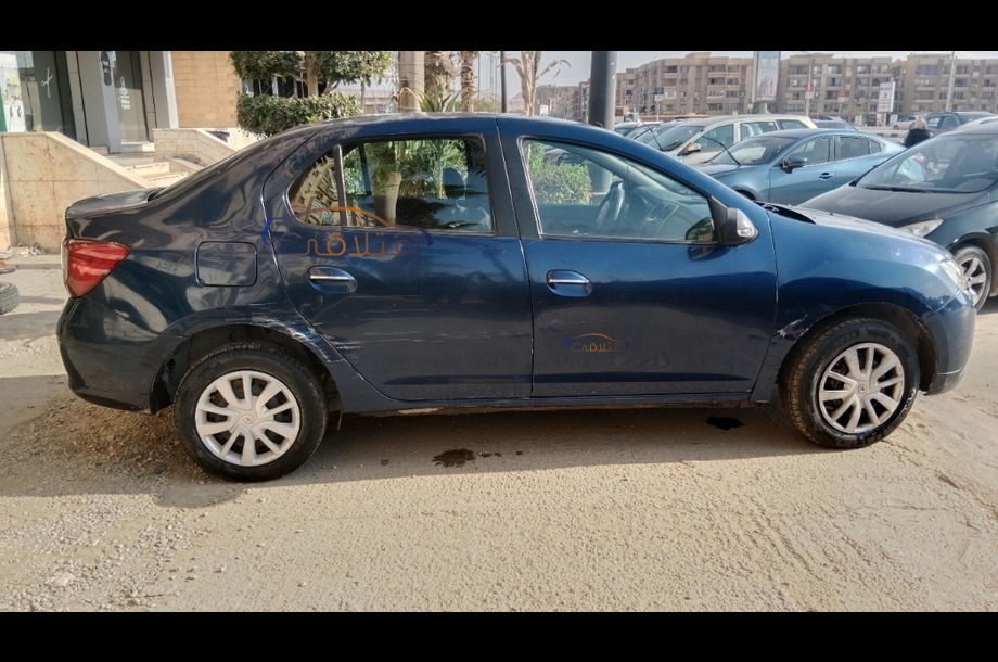 Logan Renault 2016 Maadi Dark blue 6947440 - Car for sale : Hatla2ee