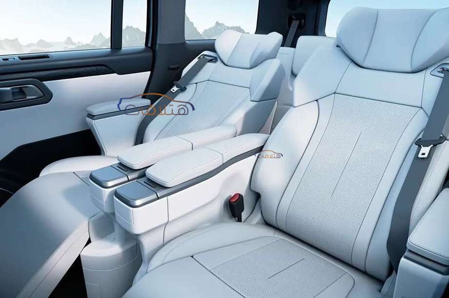 Imported : 01 Rox 2025 6 October White 6947573 - Car for sale : Hatla2ee