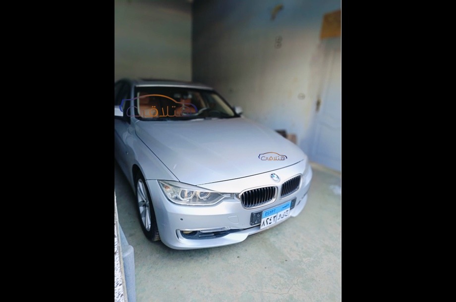 228 BMW 2015 Dakahlia Silver 6947737 - Car for sale : Hatla2ee