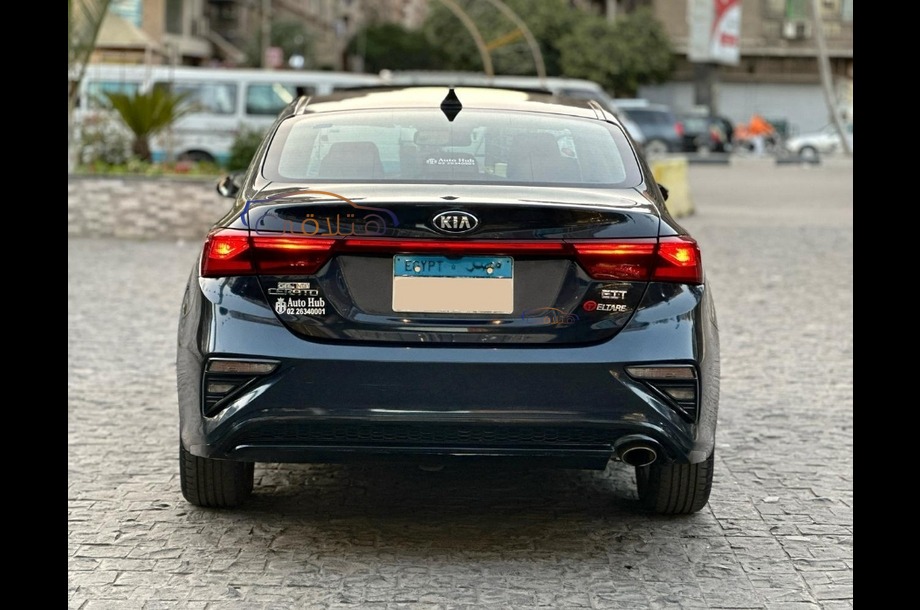 Grand Cerato Kia 2021 Cairo Black 6950735 - Car for sale : Hatla2ee