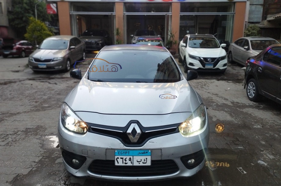 Fluence Renault 2015 Mohandessin Silver 6952048 - Car for sale : Hatla2ee