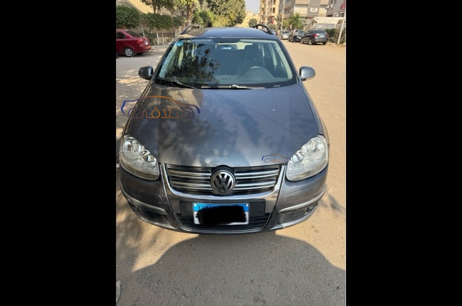Golf 5 Volkswagen 2009 6 October Silver 6952565 - Car for sale : Hatla2ee