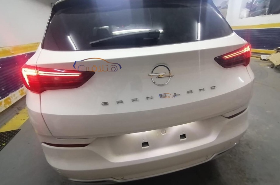 Grandland Opel 2024 Zagazig White 6952959 - Car for sale : Hatla2ee