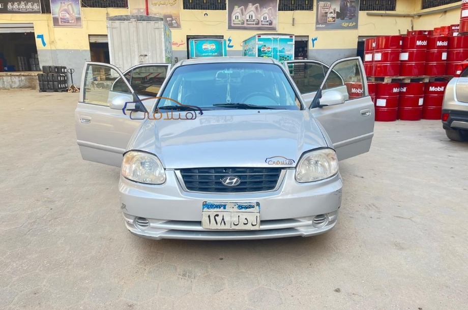 Verna Hyundai 2013 Obour City Silver 6953516 - Car for sale : Hatla2ee