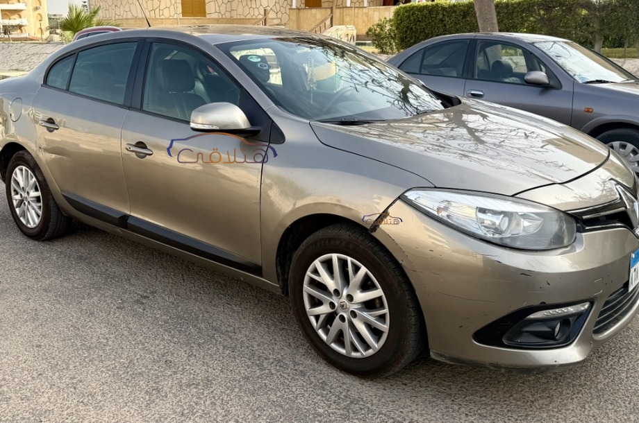 Fluence Renault 2017 Alexandria Bronze 6954414 - Car for sale : Hatla2ee