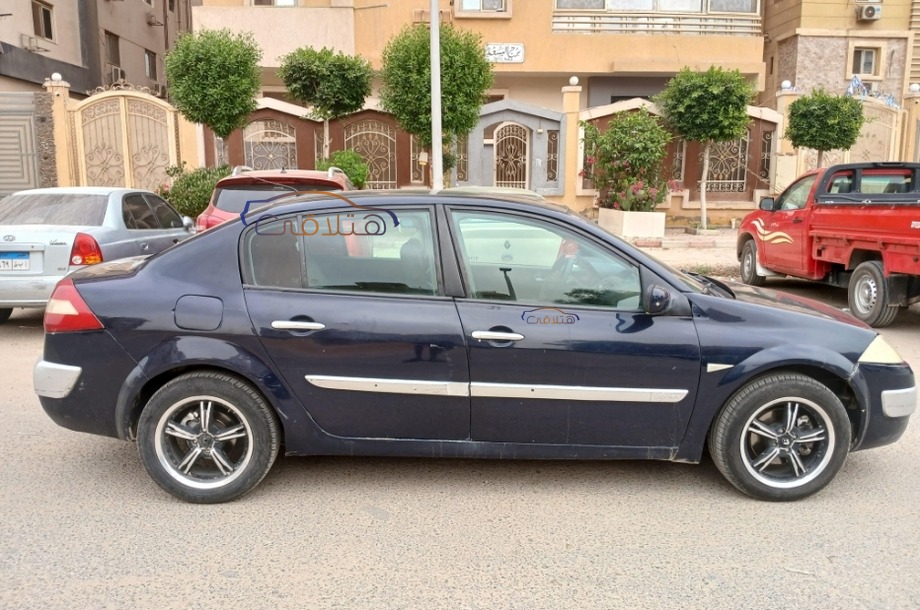 Megane Renault 2006 Cairo Dark blue 6957006 - Car for sale : Hatla2ee