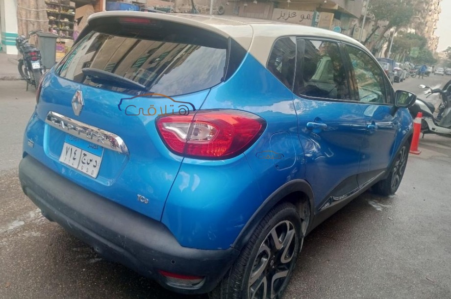 Captur Renault 2017 Cairo Blue 6957285 - Car for sale : Hatla2ee