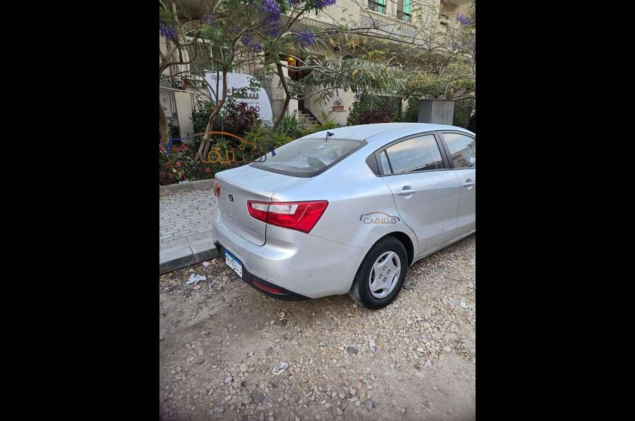 Rio Kia 2015 Tagamo3 - New Cairo Silver 6960829 - Car for sale : Hatla2ee