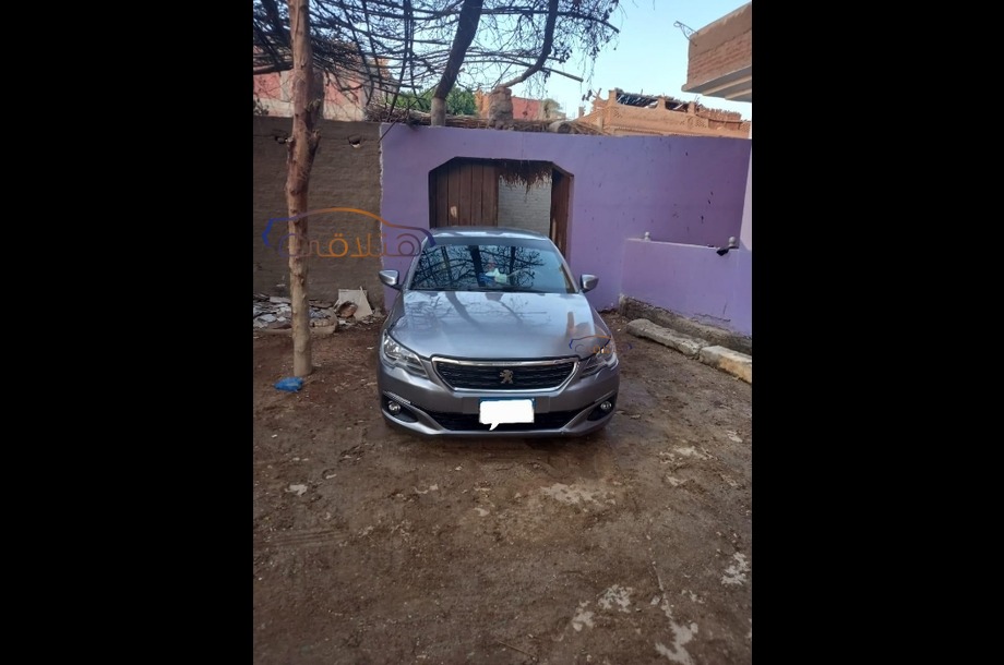 301 Peugeot 2018 Sohag Gray 6961177 - Car for sale : Hatla2ee